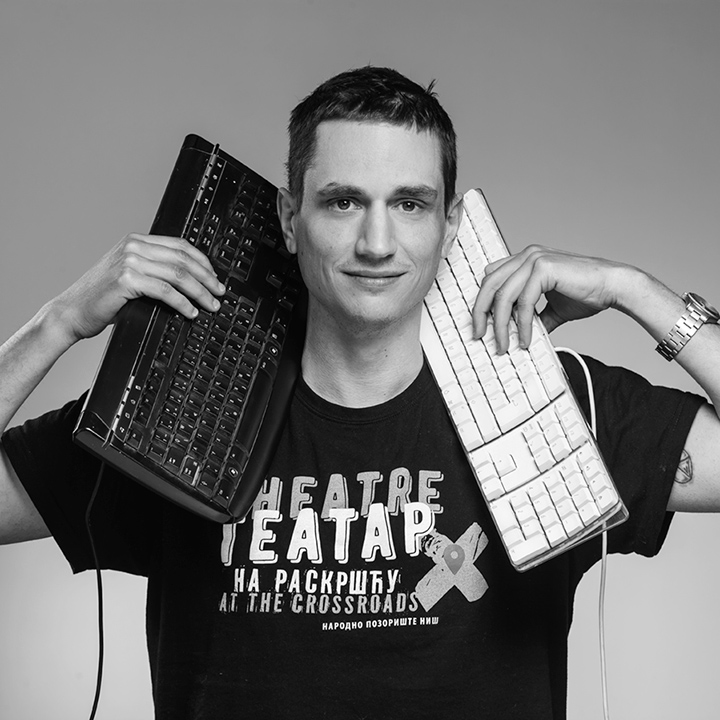 Filip-Vujosevic – Orange Studio